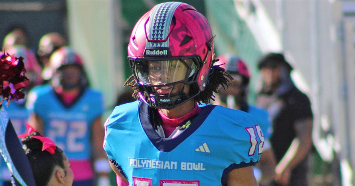 Mekhi Williams is one of Wisconsin's top defensive back commits during ...