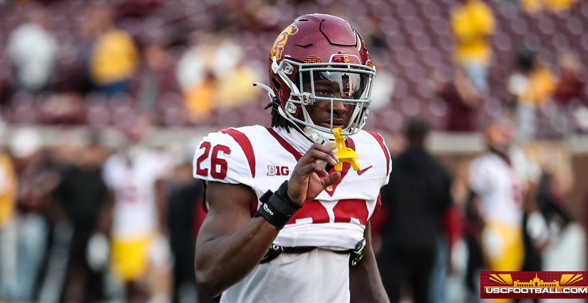 USC DE Elijah Newby embraces change ahead of pivotal season
