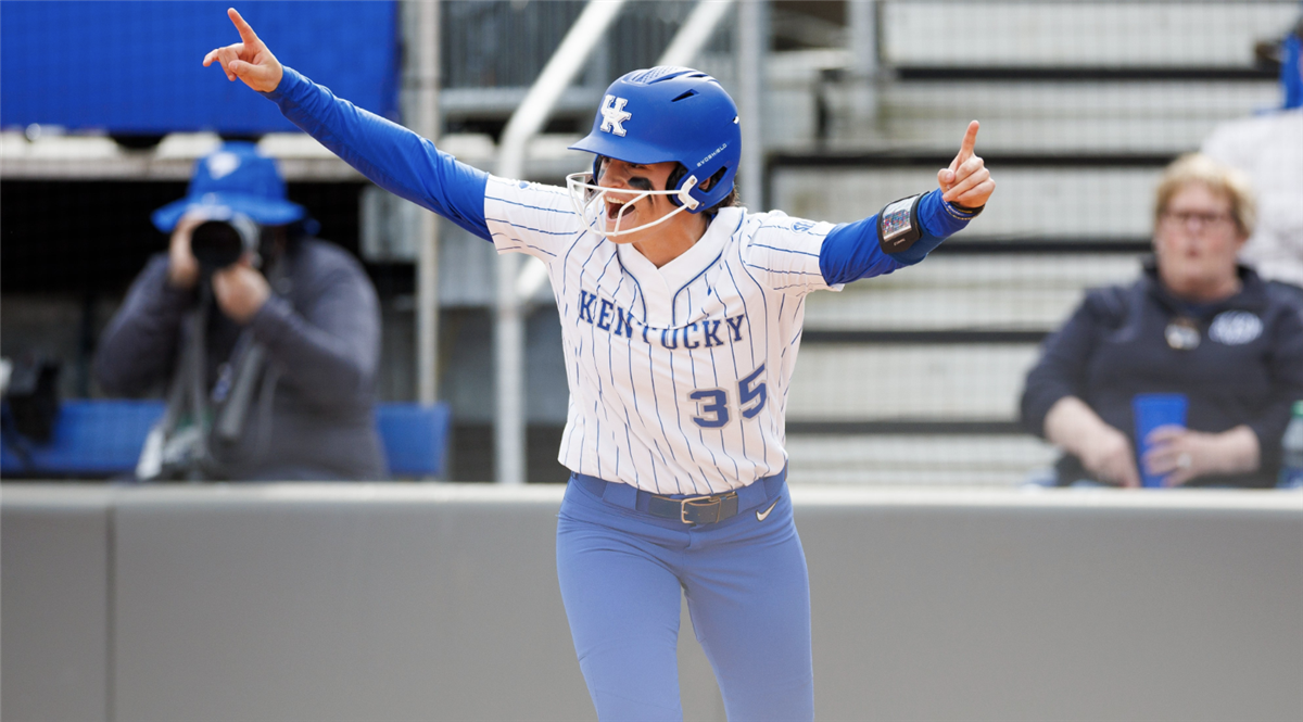 Rylea Smith walks off series win over Alabama