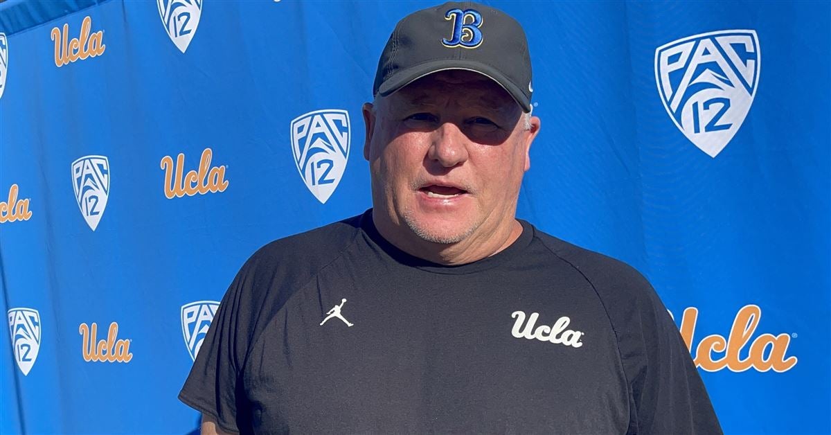 Chip Kelly Talks About Oregon's Offense, UCLA's Red Zone Defense, and ...