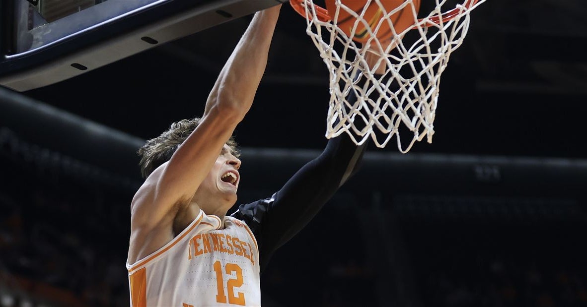 Tennessee basketball's Cade Phillips releases statement about season ...