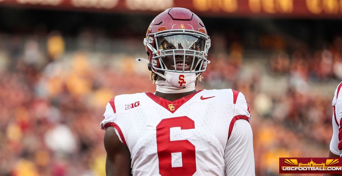 USC defensive end Anthony Lucas out for the season with leg injury