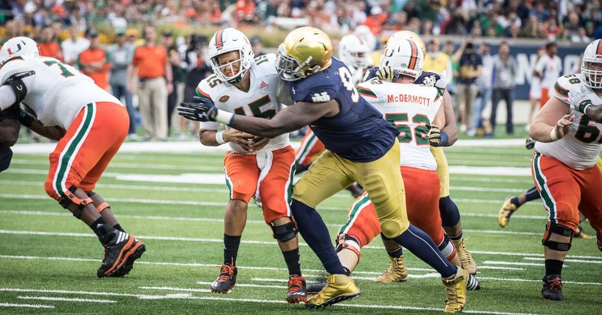 Kelly coy about Jones's role against Army