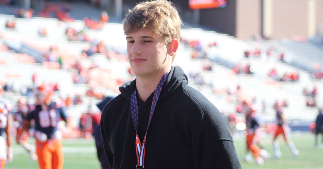 Three-star 2025 EDGE Caden O'Rourke visits homestate Illini: 'I’m very ...