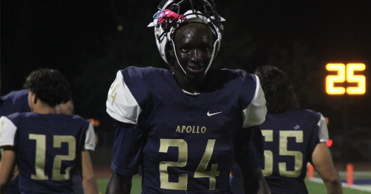 Adam Mohammed has committed to Washington