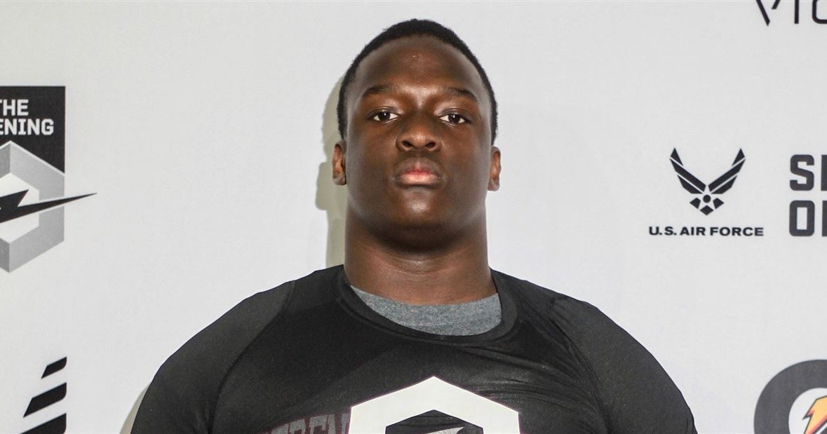 Louisville lands commitment from three-star Timothy Lawson