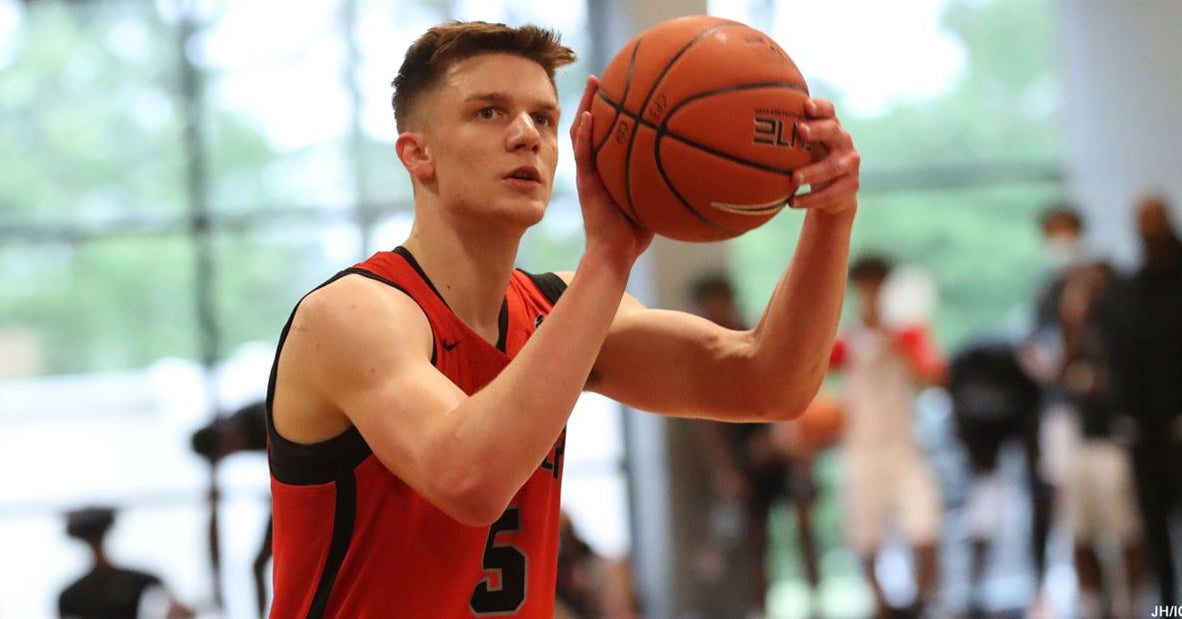 Recruit Spotlight Gallery: Justin Taylor