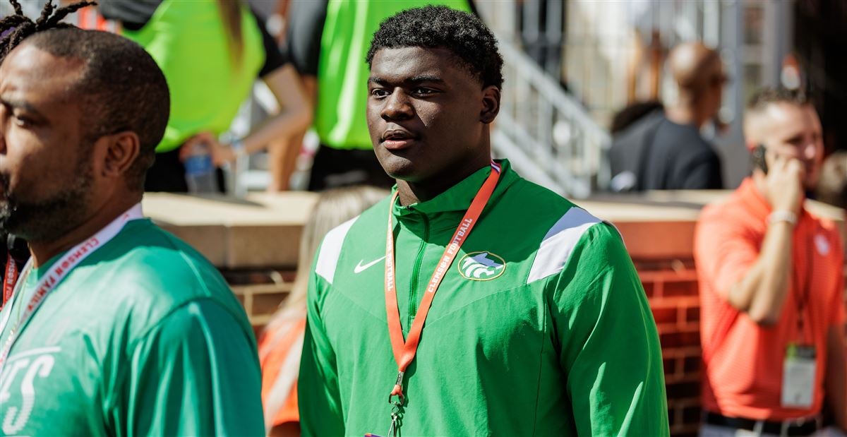 Top-40 DL Bryce Perry-Wright schedules out-of-state spring visits