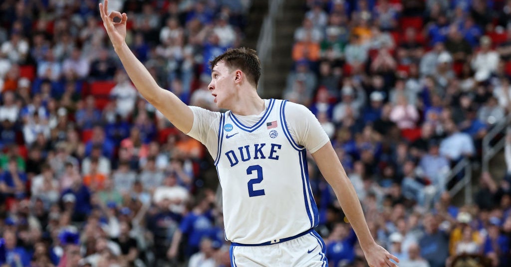 Duke moves on to Sweet 16 with dominating win over Baylor