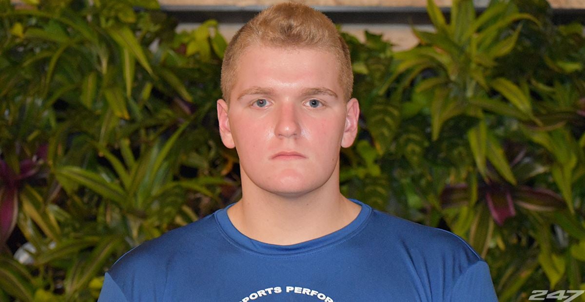 Syracuse offer excites '22 OL Derek Osman