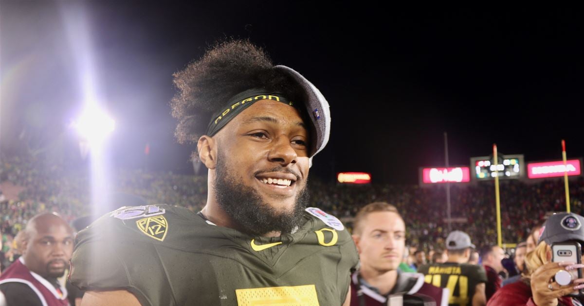 Ranking the top 10 Oregon football players in 2021