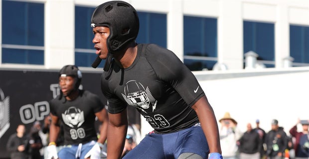 Deland McCullough II announces transfer to Indiana