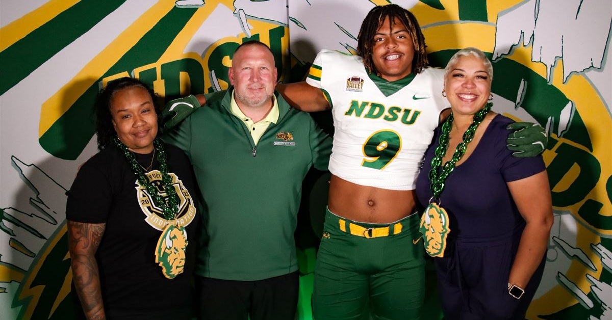 Gabriel Cunningham commits to NDSU as first tight end of 2025 ...