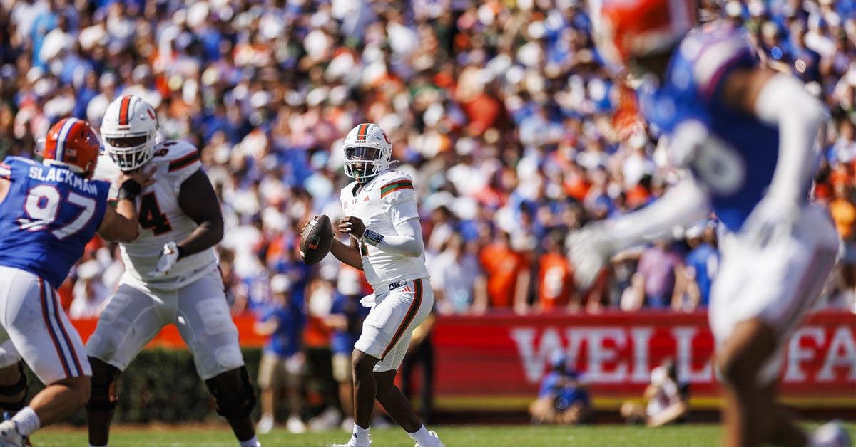Napier: Gators must block out criticism as they focus 'on the football ...
