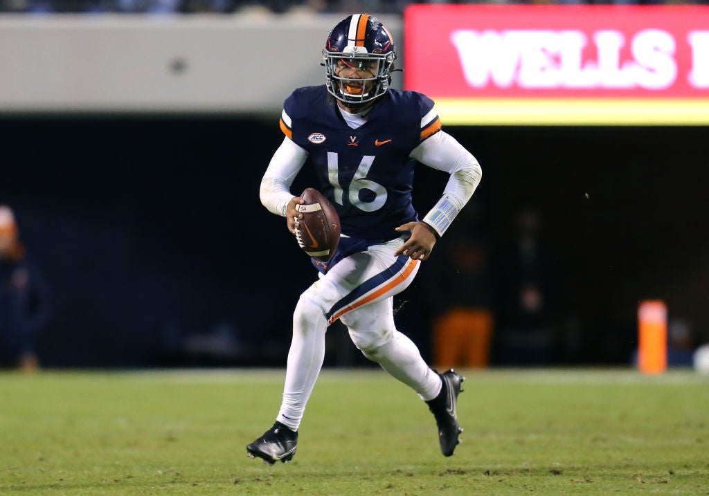 Tony Elliott provides insight on Virginia quarterback room after Jay ...