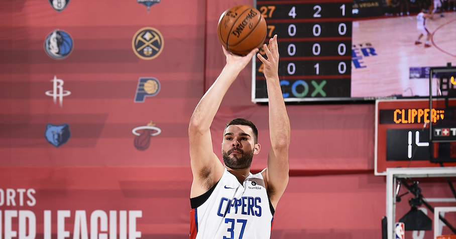 Report: Isaac Humphries signs with Magic