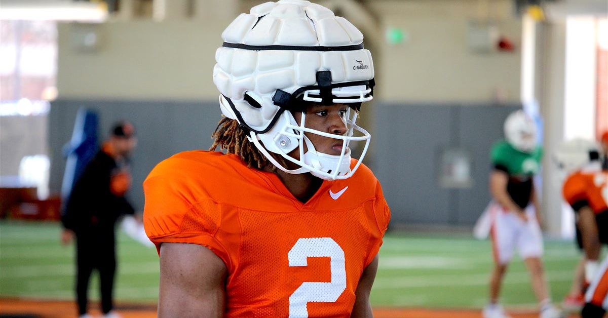 Spring Football Insider: OSU back in pads, Talyn Shettron putting in work