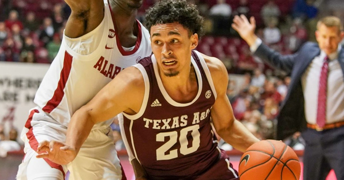 Season capsule: Andre Gordon carries heavy burden as a freshman