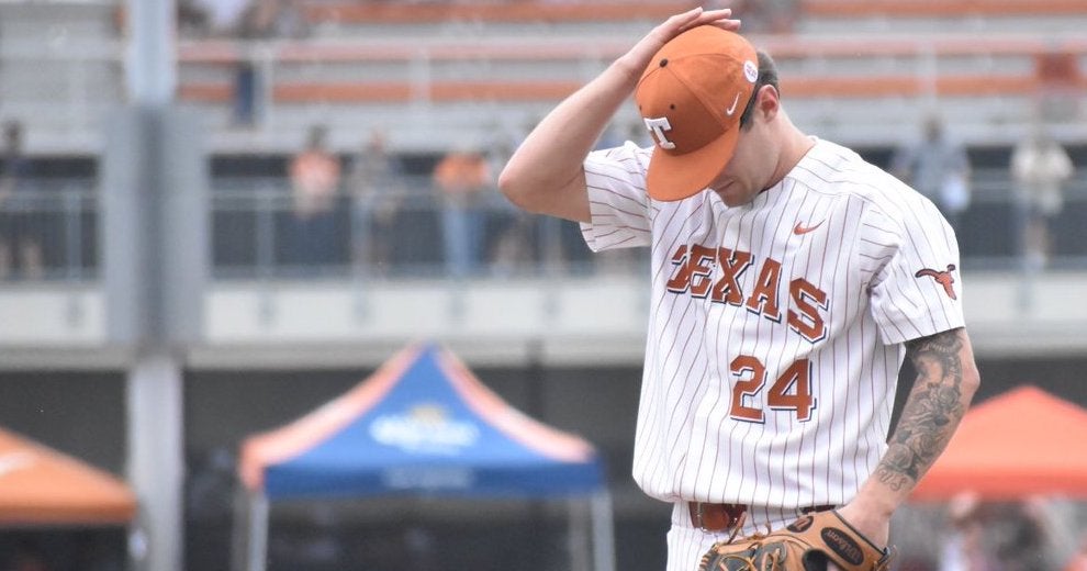 Shugart lifts Texas to series-clinching win over Baylor, 2-0