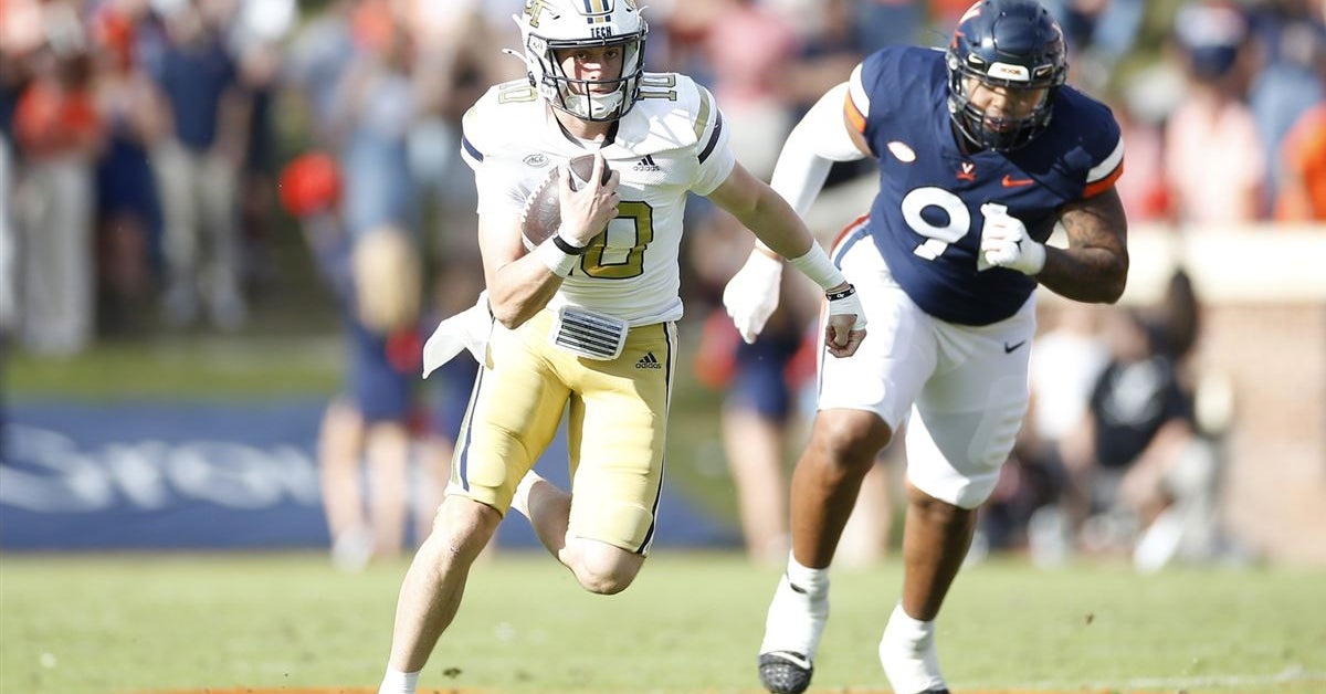 Virginia DL Jason Hammond announces his season is over