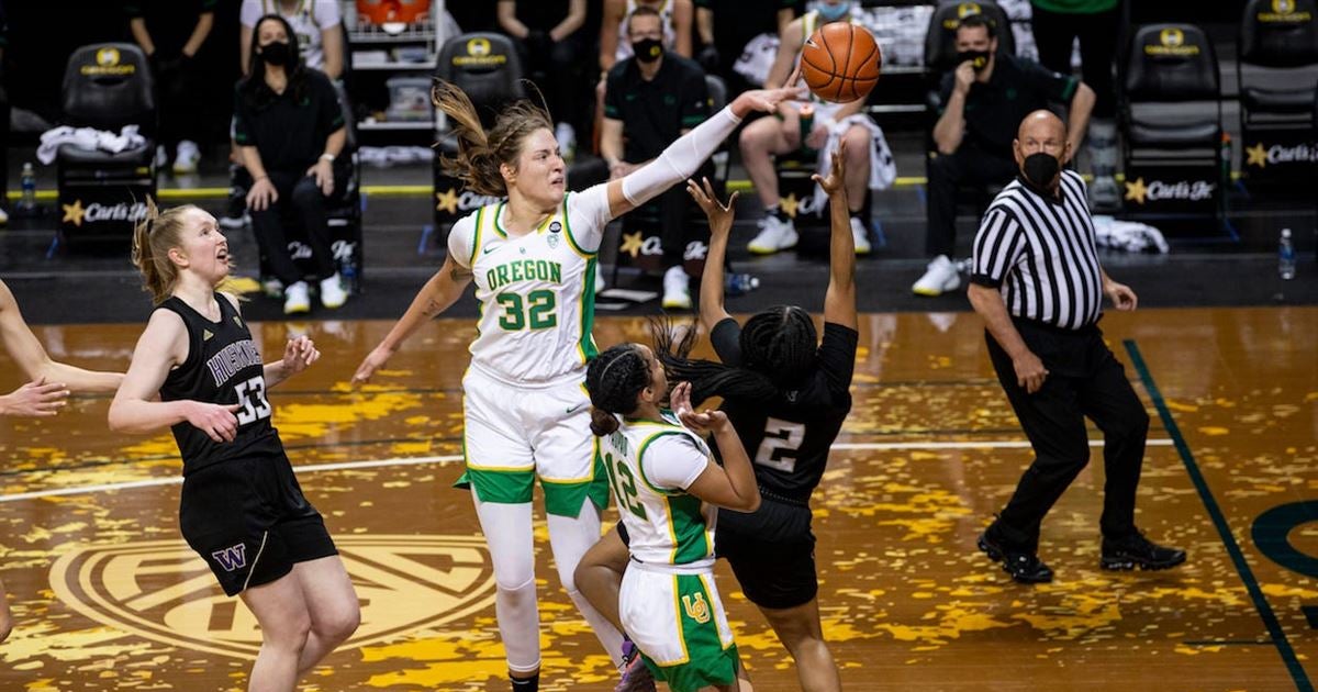 While Oregon women's basketball struggles to find offense, defense thriving