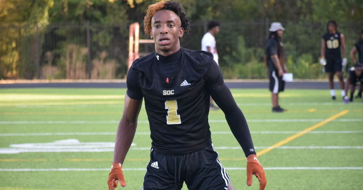 Texas commit Malik Muhammad prepared for senior season