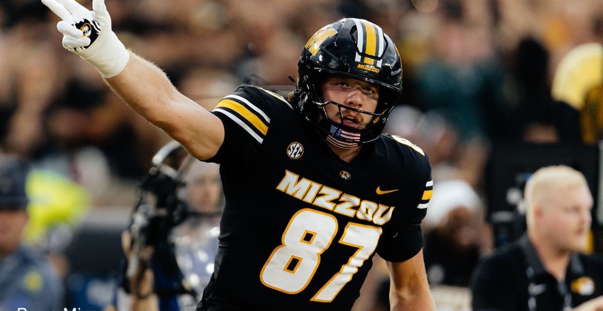 ‘I just try to be myself’: How TE Brett Norfleet evolved into a serious ...