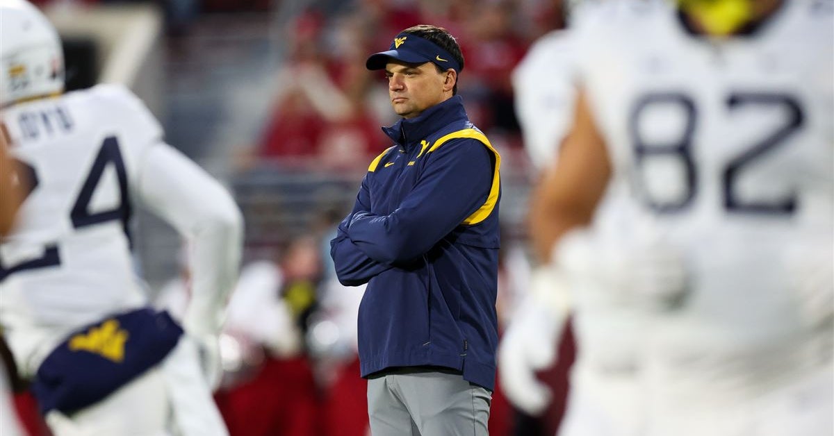 Texas expected to hire former West Virginia head coach Neal Brown