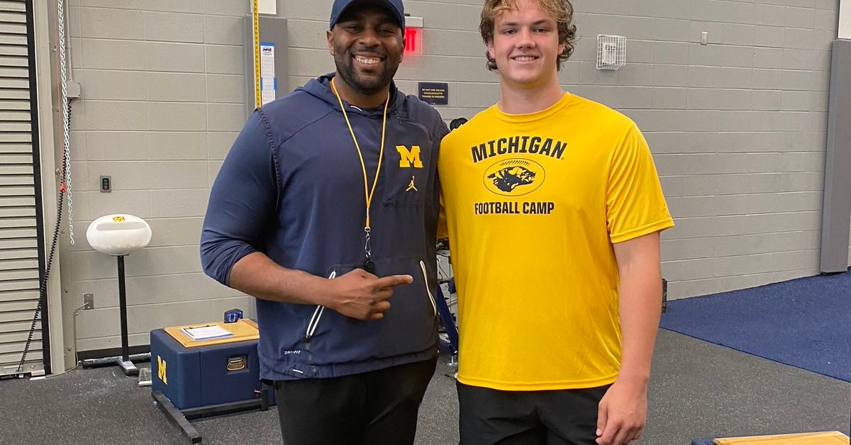 Five-star OT Maxwell Riley returning to Michigan this weekend