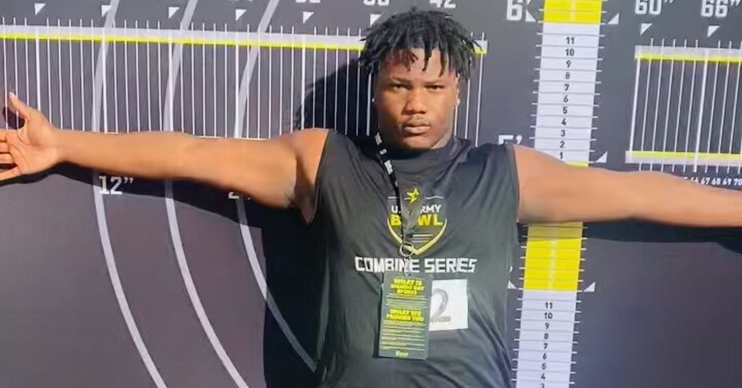 2027 DL Deven Robertson Embraces 'Different' at Notre Dame