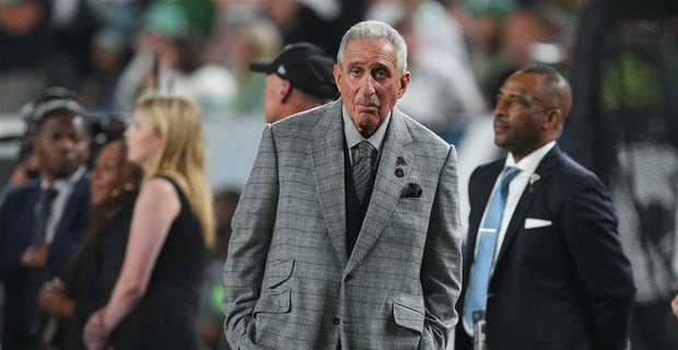 Falcons owner Arthur Blank is giving away free food Sunday to celebrate ...