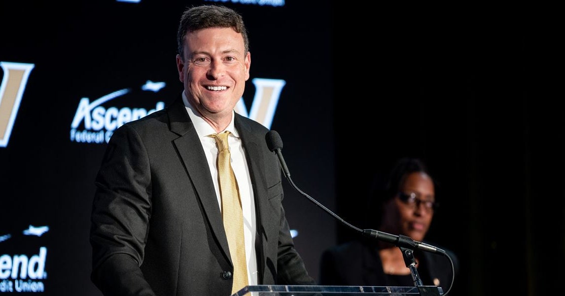 Vanderbilt basketball: Mark Byington gives update on Commodores ...