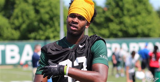 DE Will Henry Lands First D-I Offer From Cincinnati