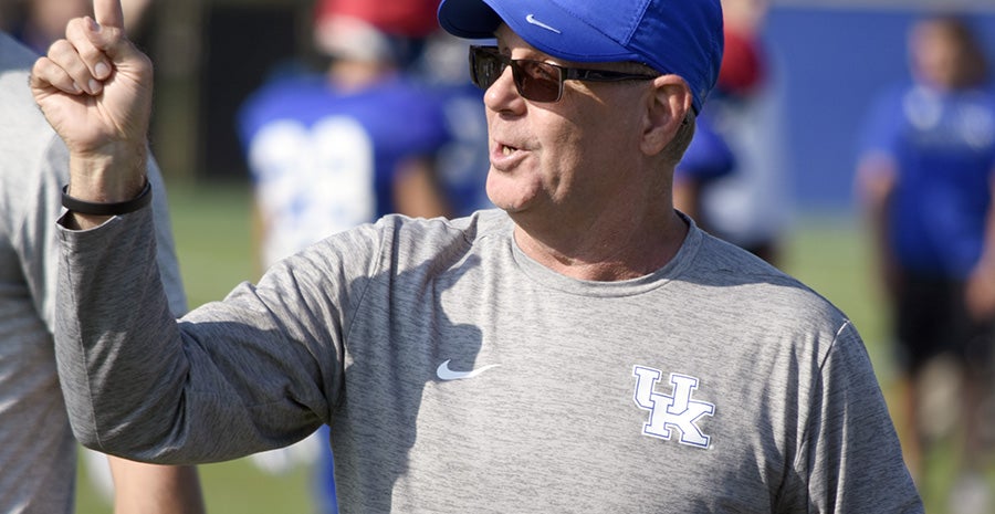 Report: Dean Hood to be named next coach at Murray State