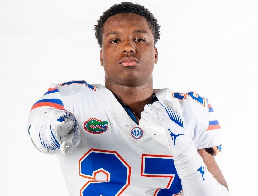 Gators extend offer to Georgia commit Tae Harris during visit