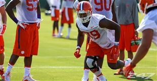 Clelin Ferrell, Clemson, Weak-Side Defensive End