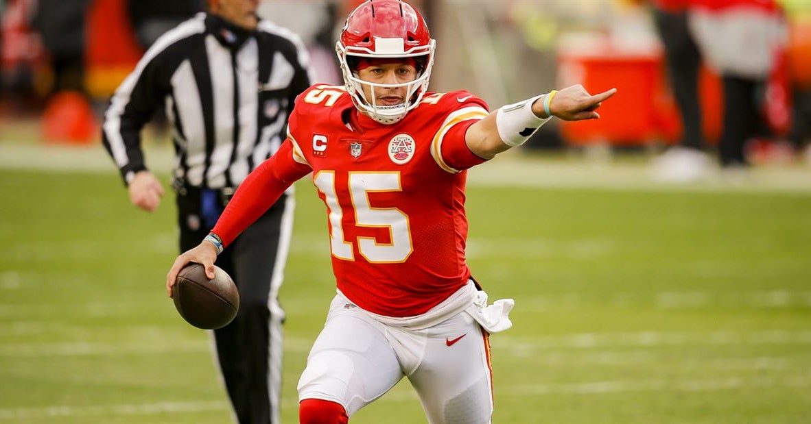 Tony Romo draws unique comparison for Patrick Mahomes