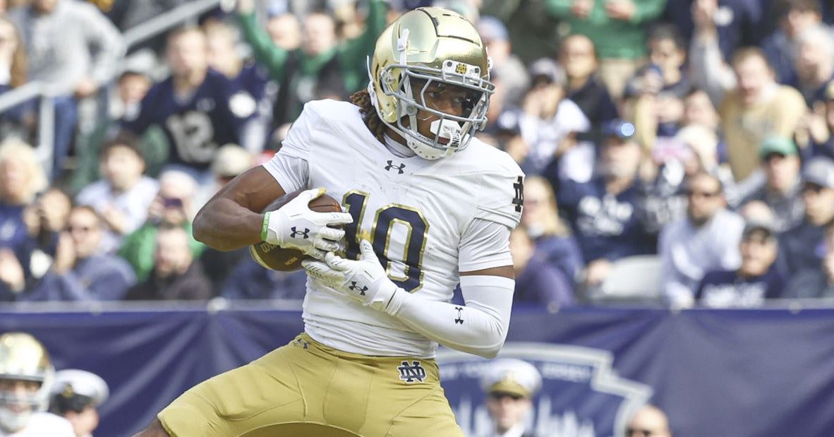 Not Deep Yet, but Again a Threat: Notre Dame’s Kris Mitchell Grows with ...