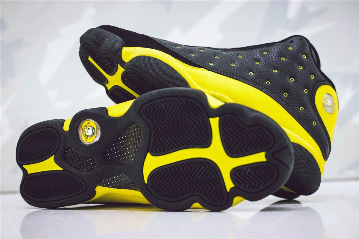 Oregon unveils custom Nike Air Jordan XIII for Track and Field