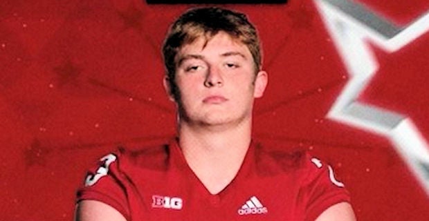 Wisconsin OL Austin Leibfried makes the call for Indiana
