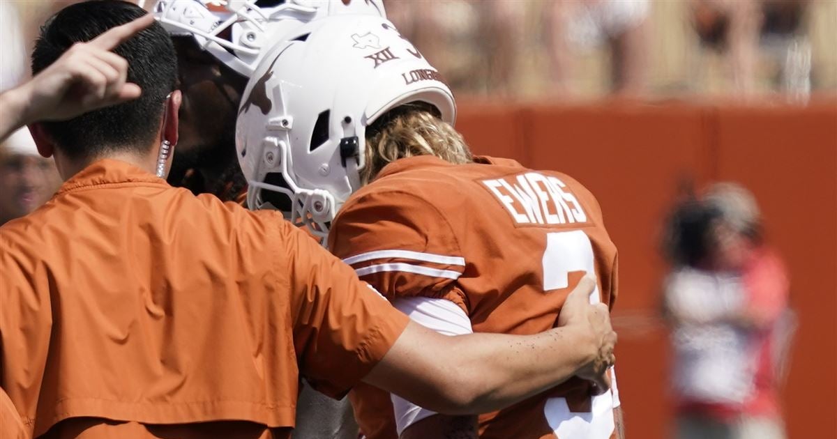 Quinn Ewers injury: Texas QB leaves Alabama game with hurt shoulder