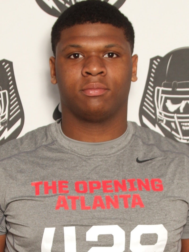 Mississippi linebacker Aaron Odom values Indiana offer