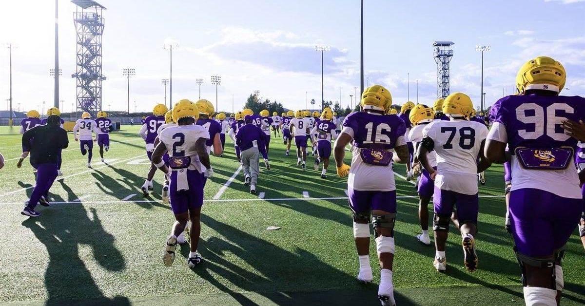 Preview, Predictions, Pick'em: LSU vs Western Kentucky