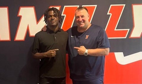 Illini make early offer to 2027 Decatur MacArthur ATH Myson Johnson ...