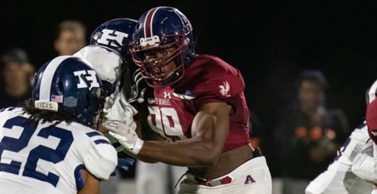 Top247 DL Benedict Umeh enjoys first ever UF visit