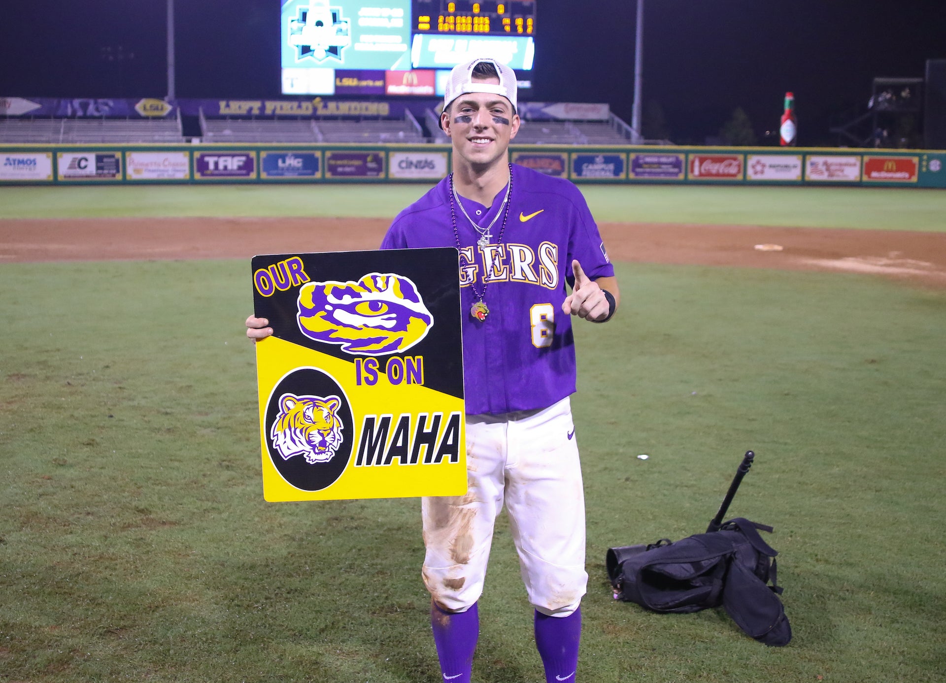 Gallery: LSU Baseball punches ticket to Omaha