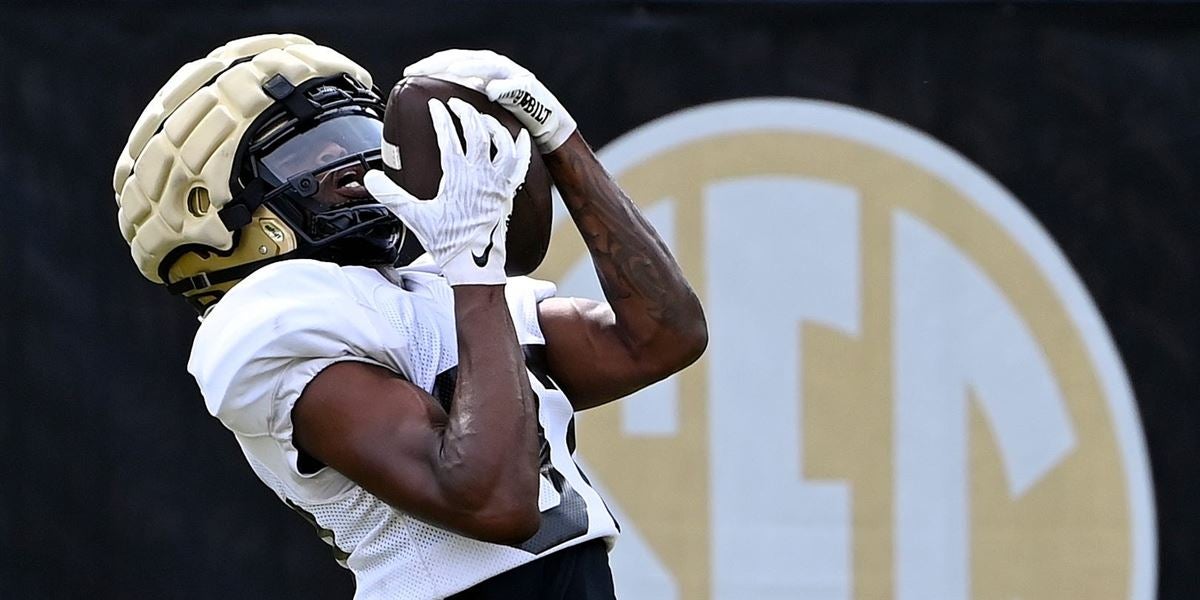 Vanderbilt football notebook: Daveon Walker practices at cornerback ...