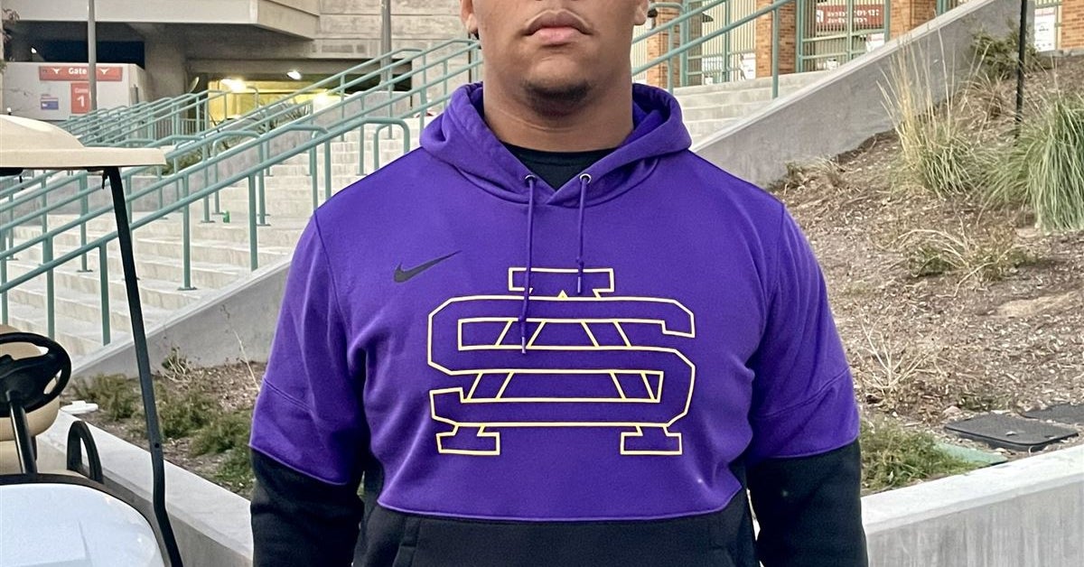 Redshirt freshman DL Kyran Bourda set to transfer after two seasons at ...