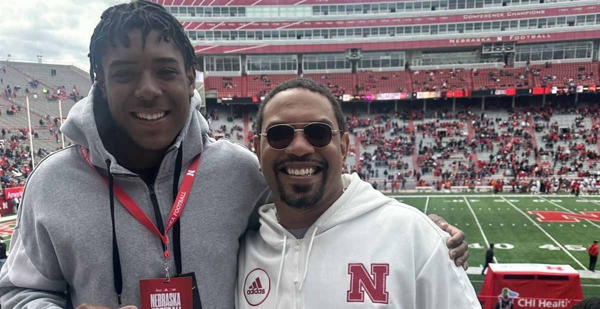 Edge rusher Jordan Ochoa talks Nebraska visit