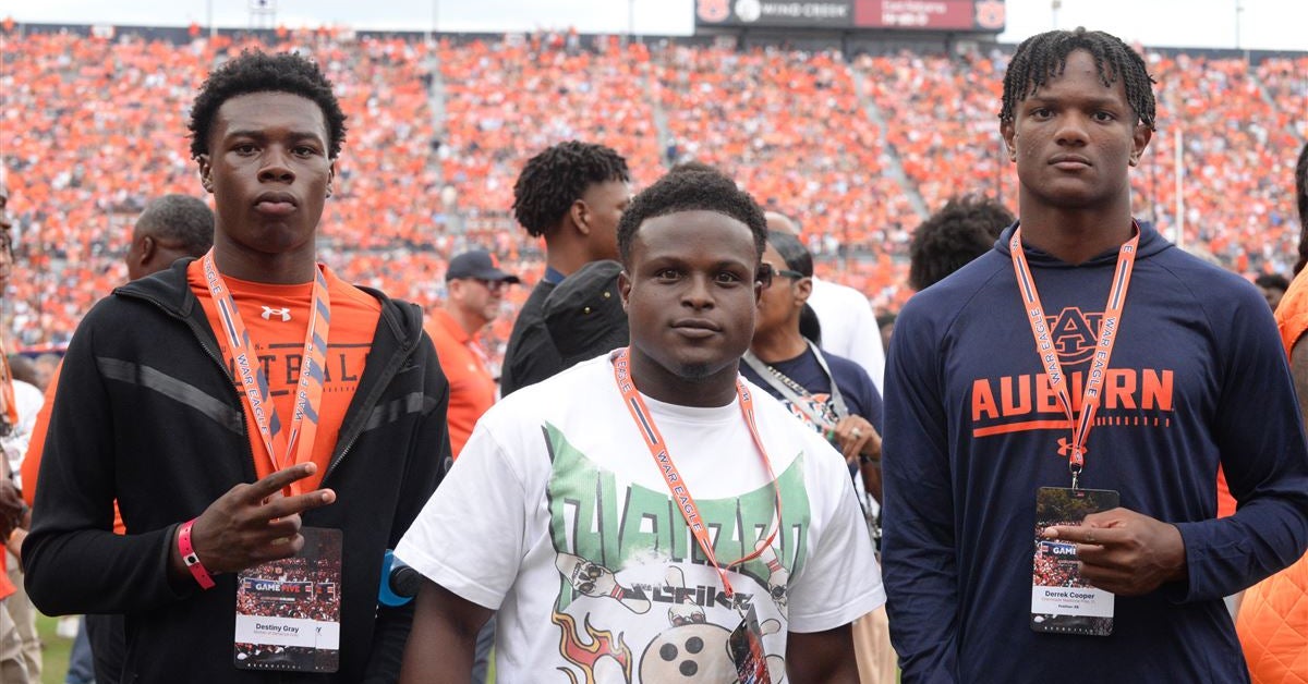 IN PHOTOS: Auburn recruits at the Oklahoma game